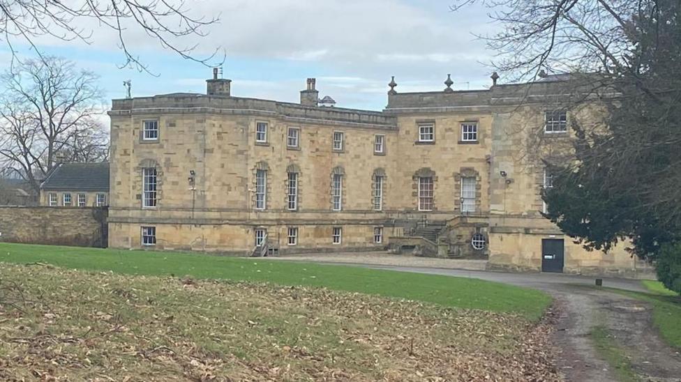 Gilling Castle: Former public school could become retirement flats ...