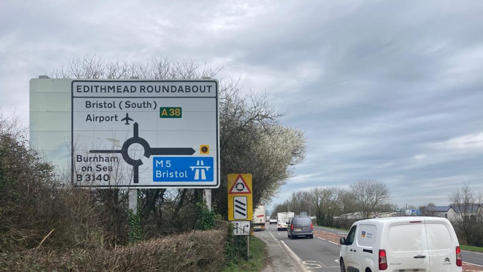 Speed limit in place at major roundabout near M5 - BBC News