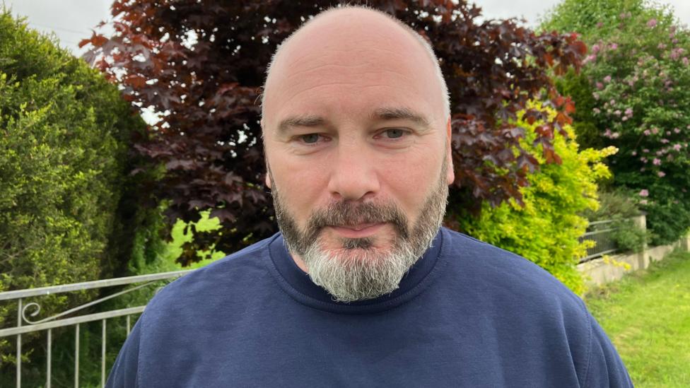 Post Office: Sub-postmasters have wrongful convictions quashed - BBC News