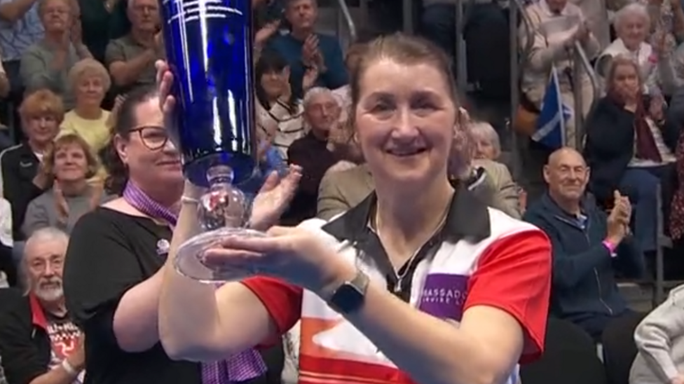 World Indoor Bowls Championship: Julie Forrest beats 21-year-old ...
