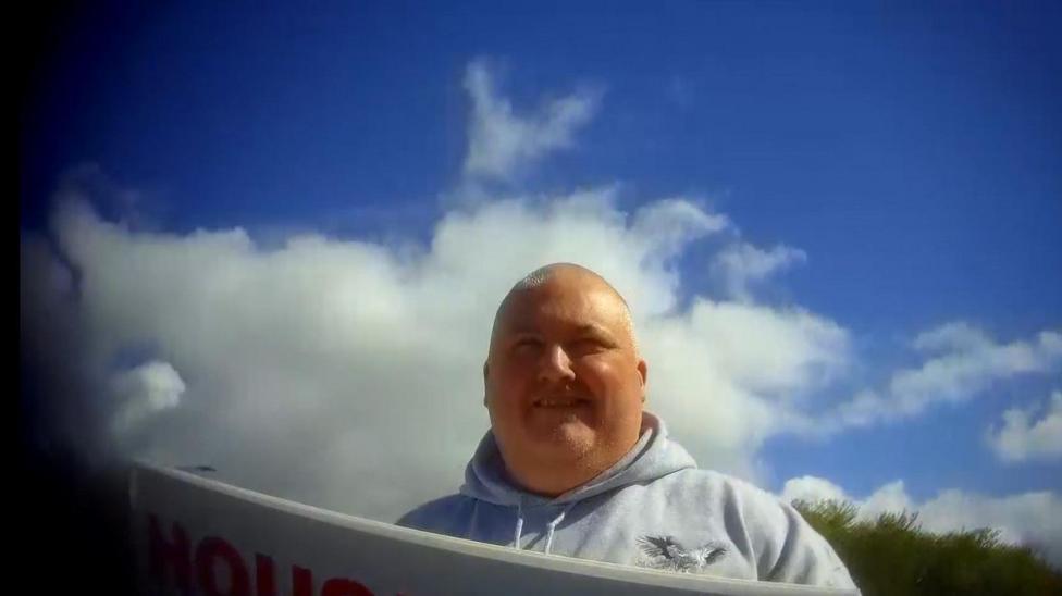 Patriotic Alternative: A year undercover with a far-right group - BBC News