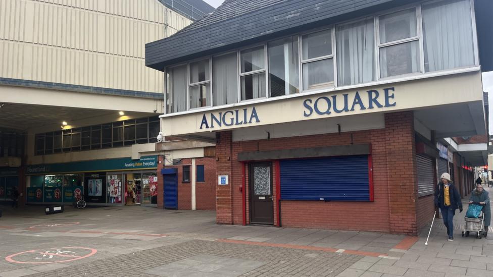 Demolition of Anglia Square shopping complex to start in Norwich - BBC News