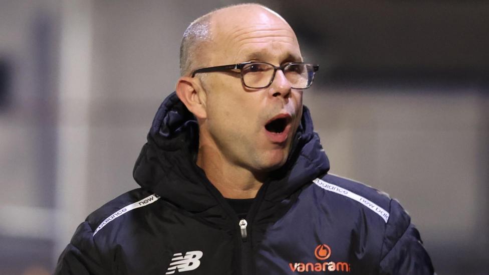 Andy Peaks: Tamworth boss pens new deal ahead of Tottenham Cup tie ...