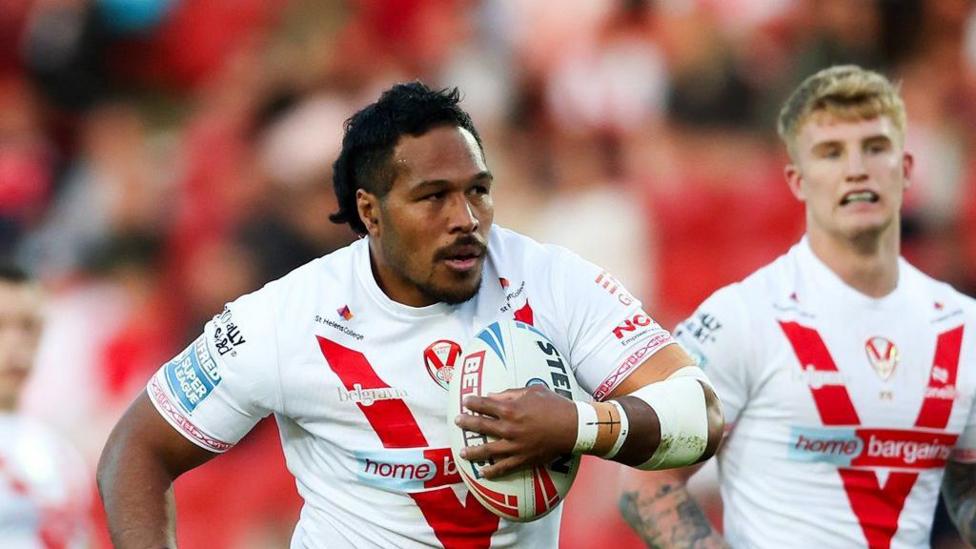 Agnatius Paasi: St Helens front rower signs new one-year contract - BBC ...