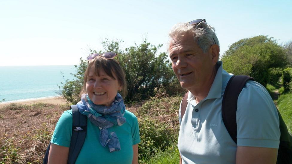Salt Path story creates trail of Devon and Cornwall walking fans - BBC News