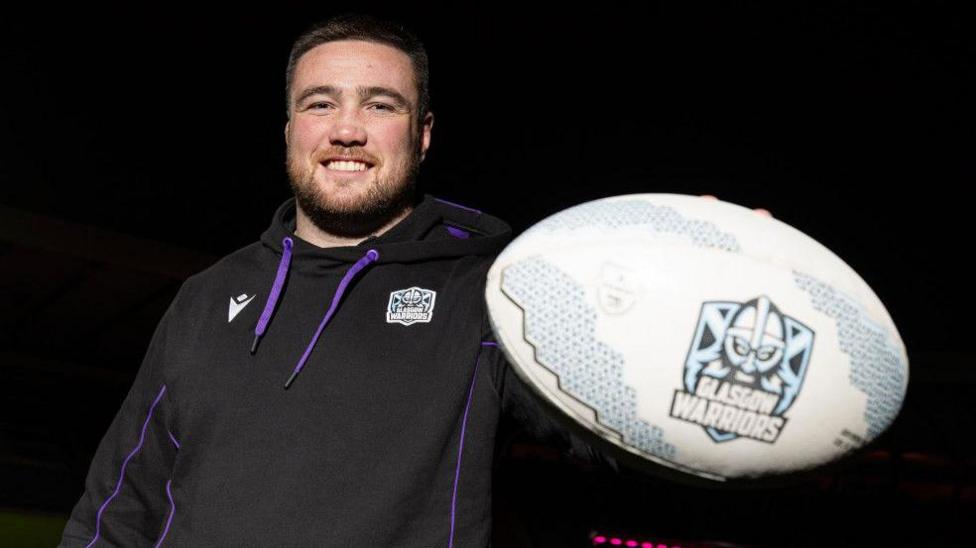 Zander Fagerson extends Glasgow Warriors stay and targets more trophies ...