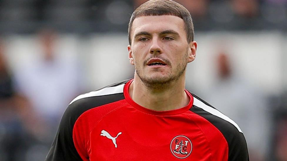 Carabao Cup: Fleetwood Town 2-1 Rotherham United - BBC Sport