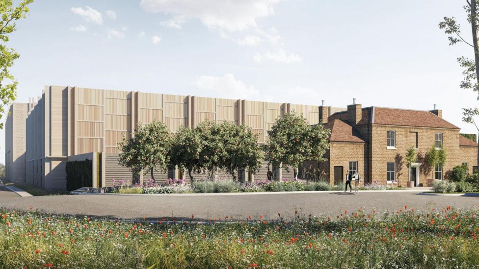 New data centre height of three double decker buses - BBC News