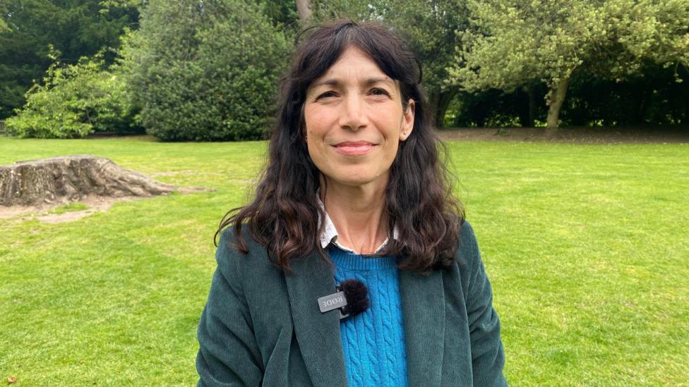 MP for Stratford-on-Avon - to be or not to be a Lib Dem? - BBC News