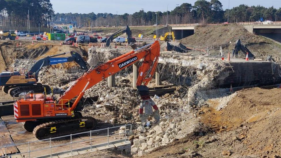 Next M25 closure will be the last one, says National Highways - BBC News