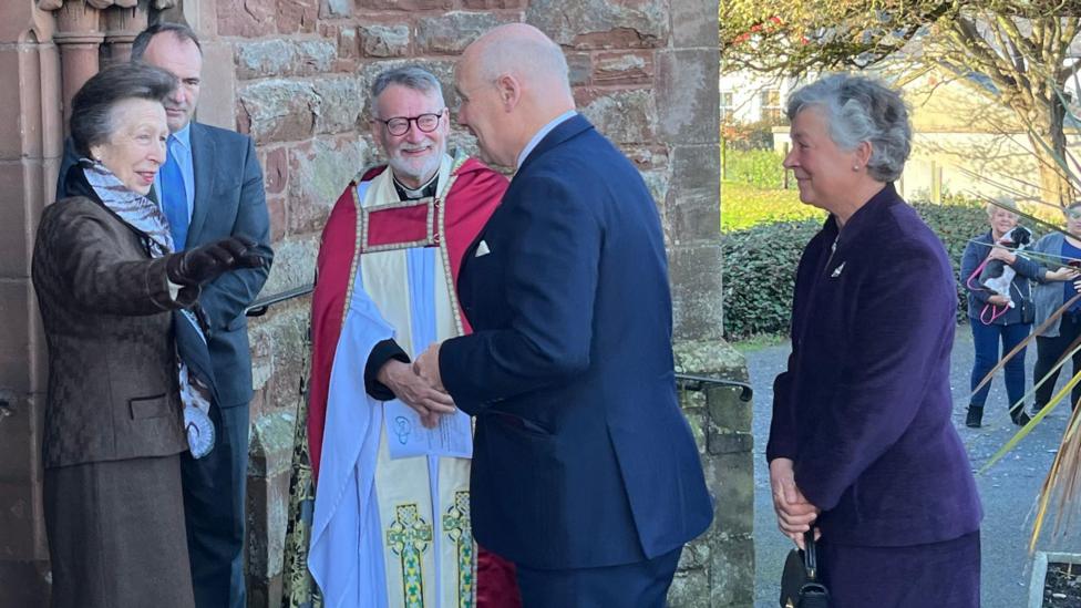 Isle of Man welcomes Princess Anne for Peel cathedral visit - BBC News