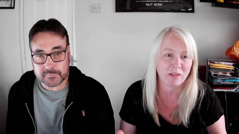 ZX Spectrum: The computer that became a 1980s icon - BBC News