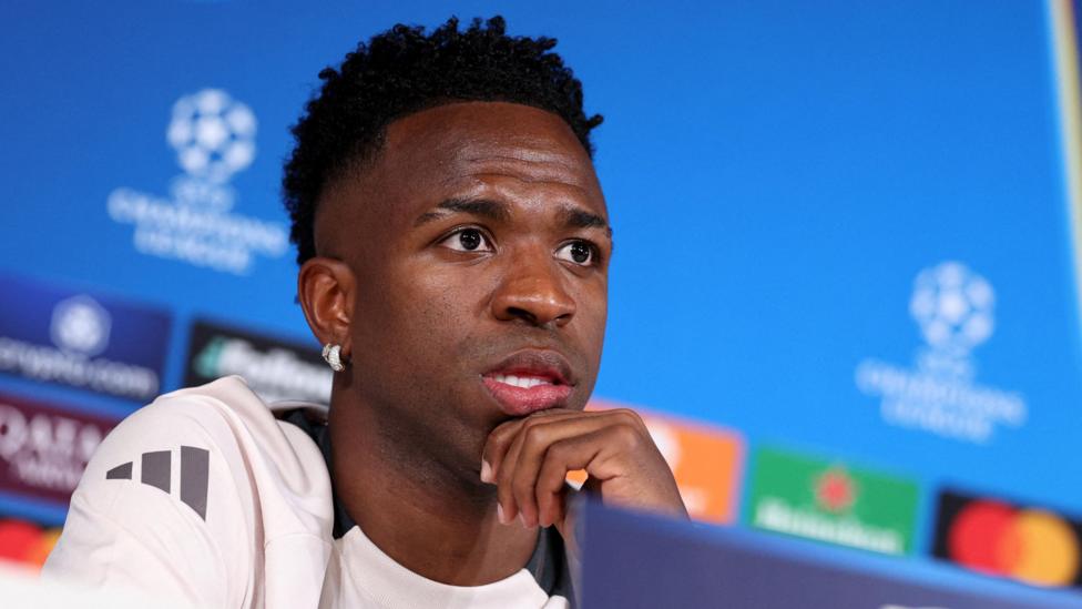Vinicius Jr: Real Madrid forward wants to sign new deal amid Saudi interest - BBC Sport