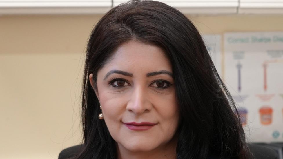 Peterborough City Council recommends shared library space plans - BBC News