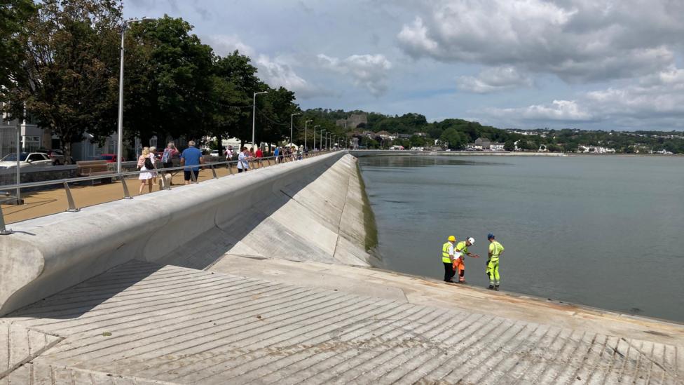 Swansea flood defence and promenade 'like the Med' unveiled - BBC News