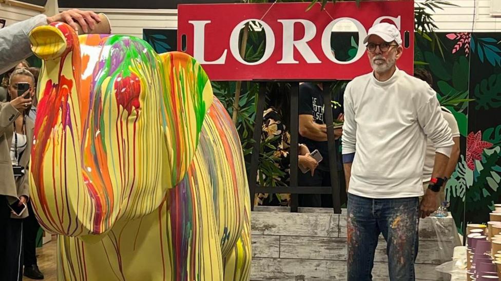 Leicester: New high-end shop a 'massive gamble', says LOROS - BBC News