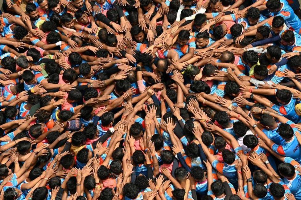 Pew survey: What migration reveals about religion in India - BBC News