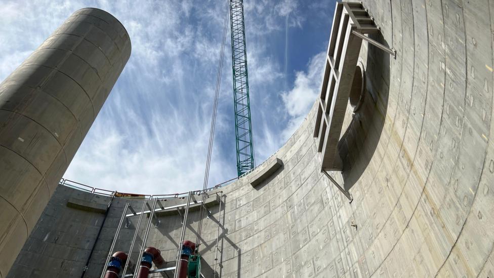 Huge storm overflow water tank built to prevent flooding - BBC News