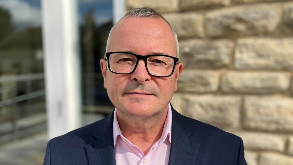 MP Lee Barron welcomes debate on terminally ill workers' rights - BBC News