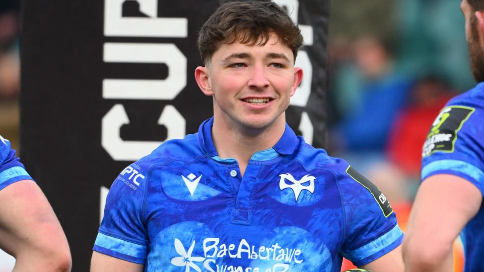 URC: Wales fly-half Dan Edwards aims to impress on Ospreys return - BBC ...