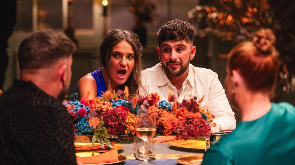 Married at First Sight counselling 'nothing like the real thing' - BBC News