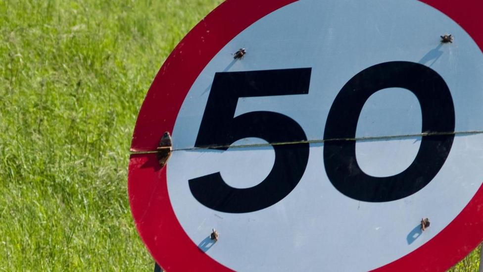 Pilot of 50mph speed limit for four roads in Scottish Borders - BBC News