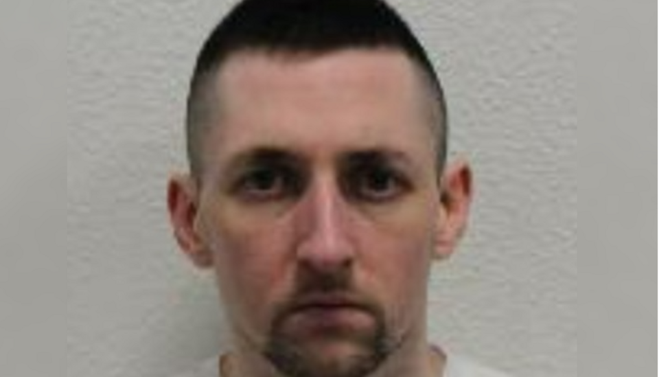 Kyle Kitchen jailed for life for murdering daughter - BBC News