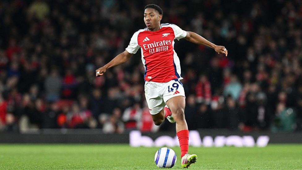 Arsenal news: Myles Lewis-Skelly does not 'fear' Real Madrid - BBC Sport