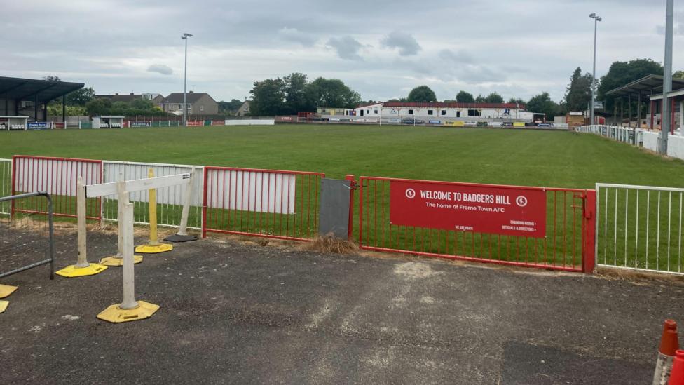 Frome Town FC: 'Celebrations' as new leader takes over stadium - BBC News