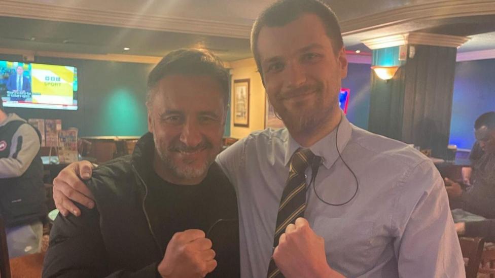 Wolves head coach joined fans in the pub after Spurs victory - BBC News