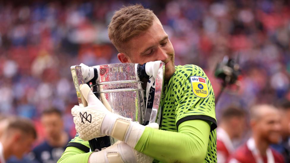Tomas Holy: Ex-Carlisle goalkeeper says Wembley will always be best ...