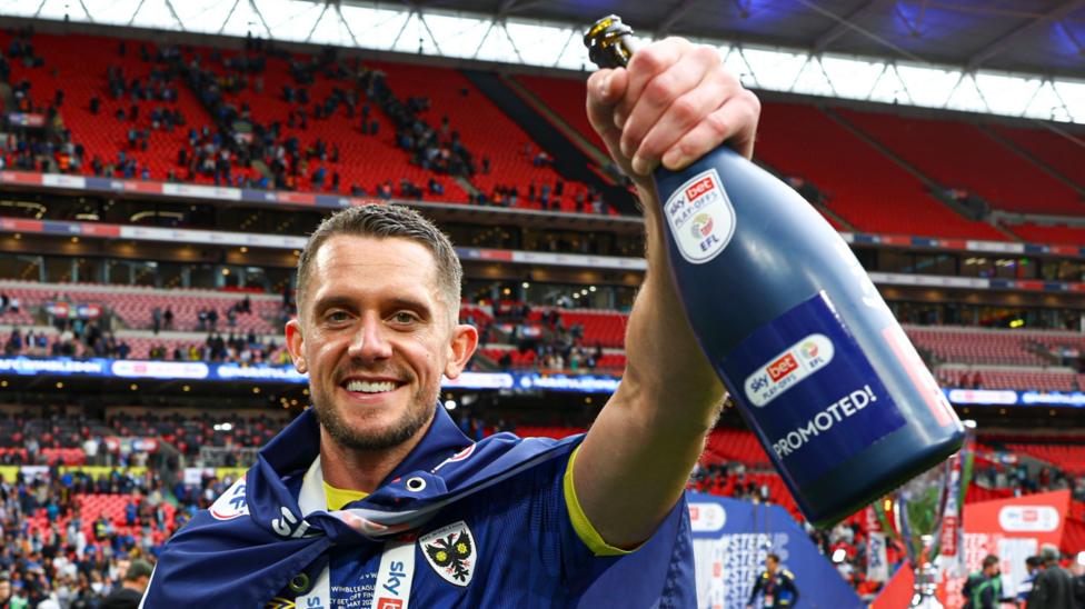 Joe Snowdon: Swindon Town sign Leeds midfielder on one-year deal - BBC ...