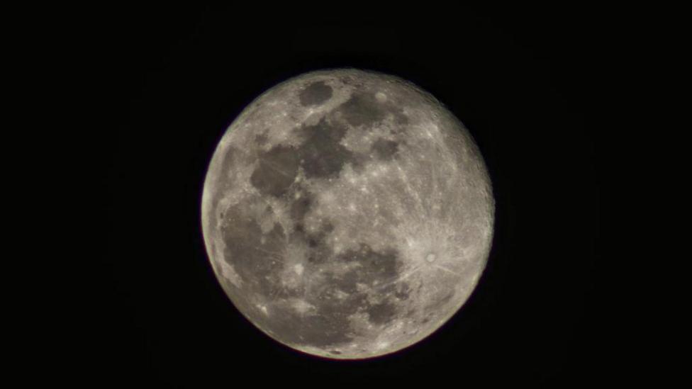 How old is the Moon? - BBC Newsround