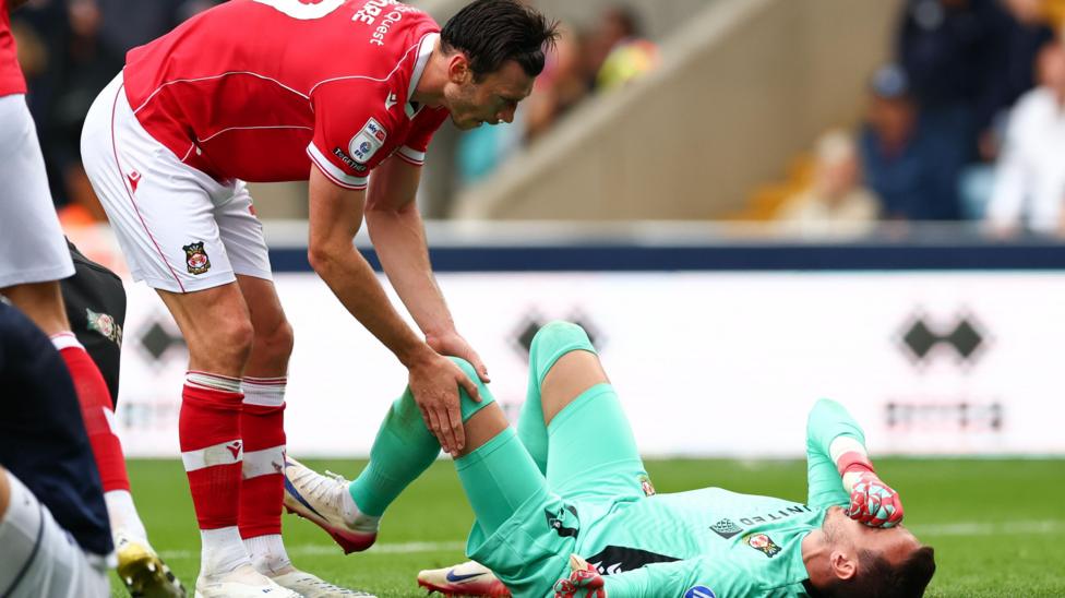 Danny Ward: Wrexham and Wales goalkeeper faces surgery - BBC Sport