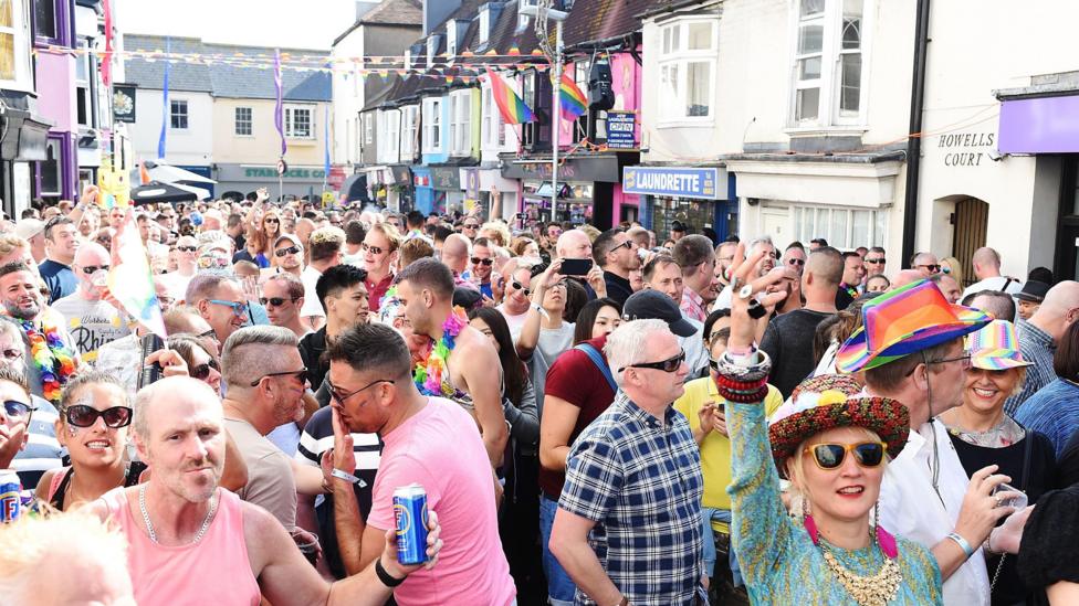Worthing Pride parade could be cancelled over sponsorship - BBC News