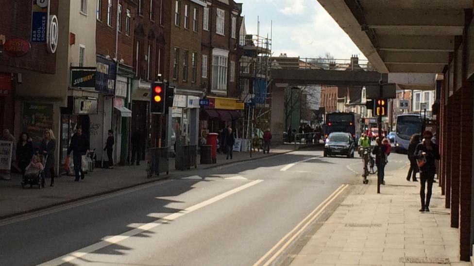 Norwich roads set to close for Anglia Square demolition - BBC News