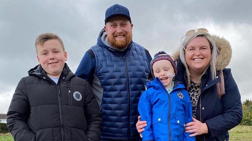 Kent: Cancer treatment ahead of son's death was 'brutal' - BBC News