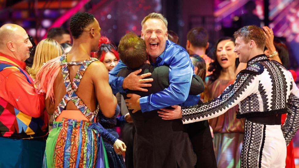 Strictly Come Dancing: Who left this week? - BBC Newsround