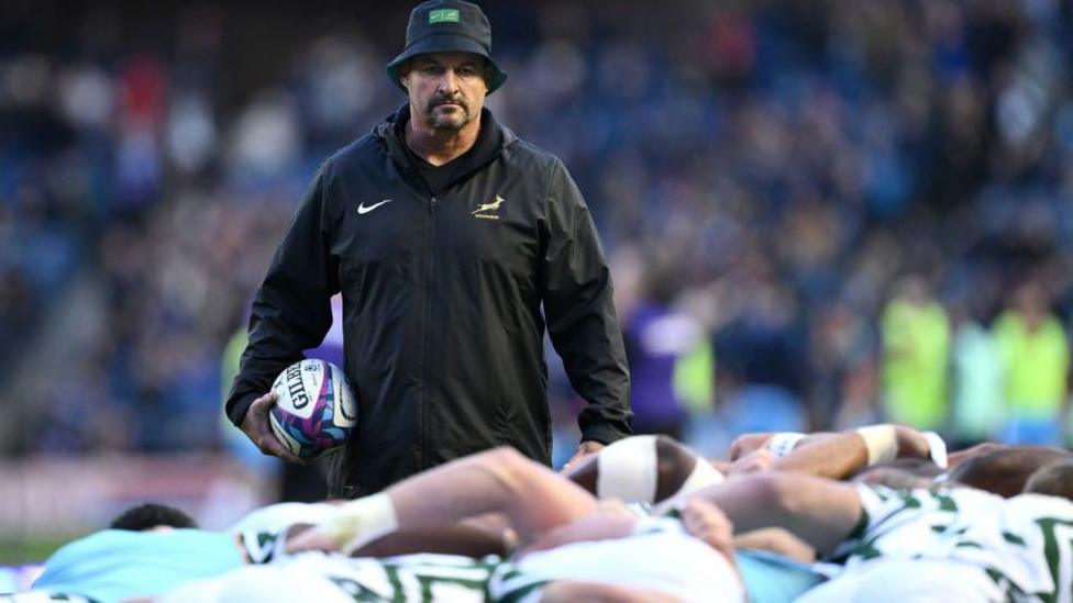 England vs South Africa: Behind the Springboks' scrum - BBC Sport