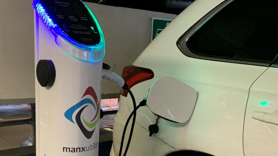 Manx Utilities to upgrade electric vehicle charging network - BBC News