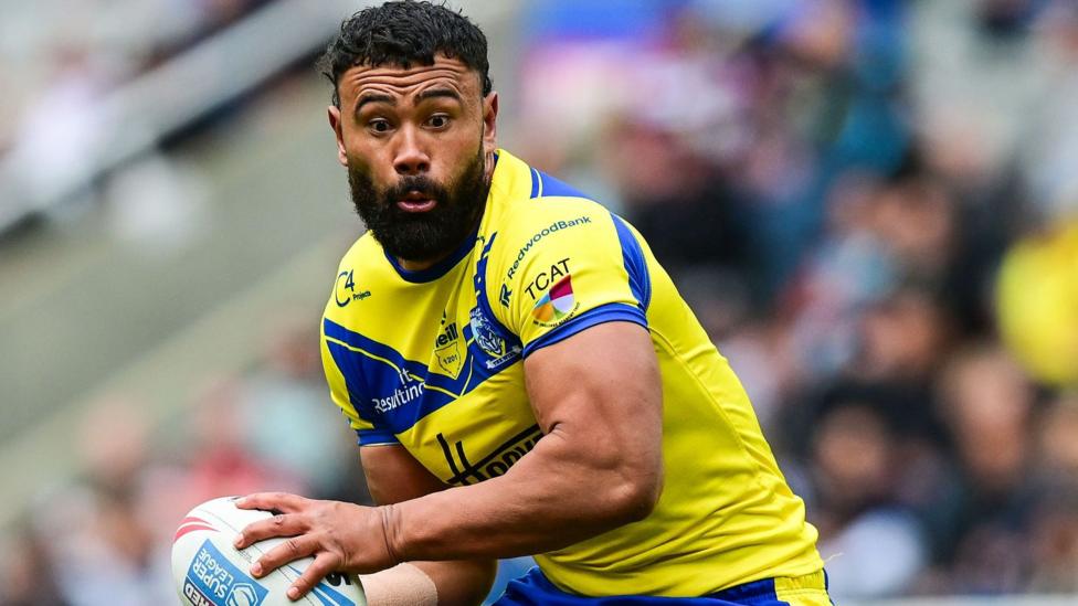 Zane Musgrove: Prop leaves Warrington Wolves to join Oldham - BBC Sport