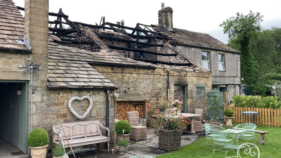 Blaze-hit Addingham cafe's owner aims to rebuild business - BBC News