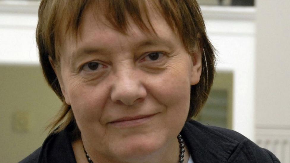 'I could have lost my child' because of wrong DNA test result - BBC News