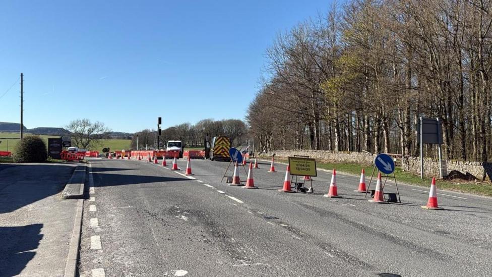 'Roadworks mismanagement has cost us thousands' - BBC News