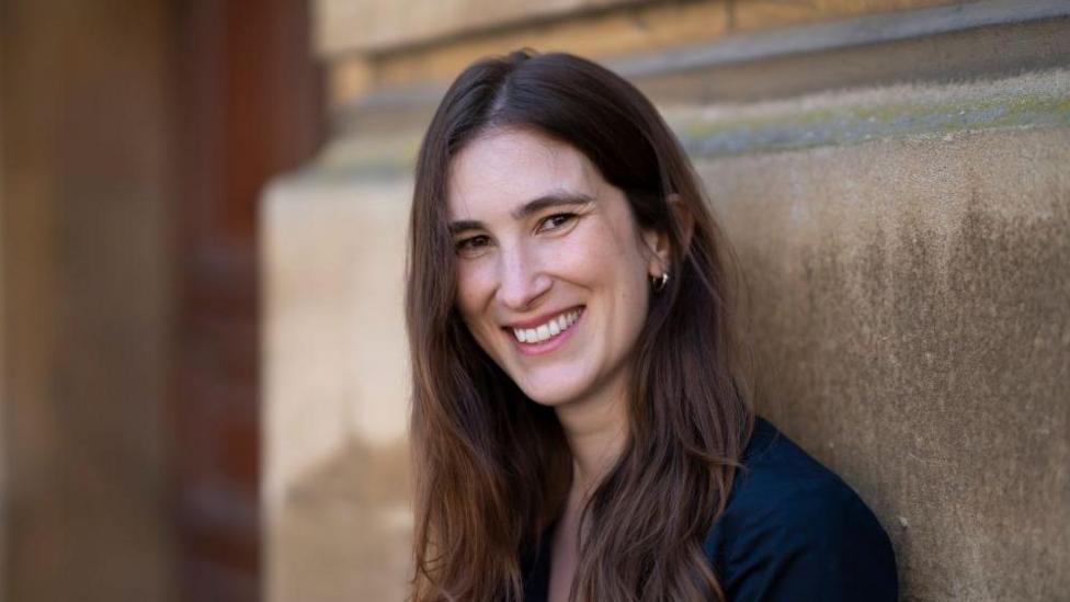 Katherine Rundell: Send in your questions for the author - BBC Newsround