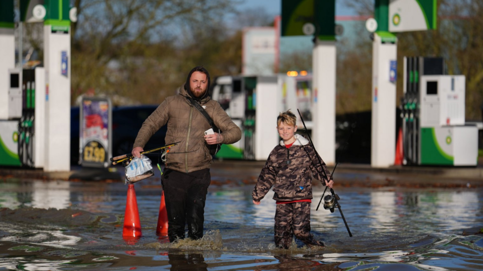 Storm Bert: Clean-up continues across West of England - BBC News