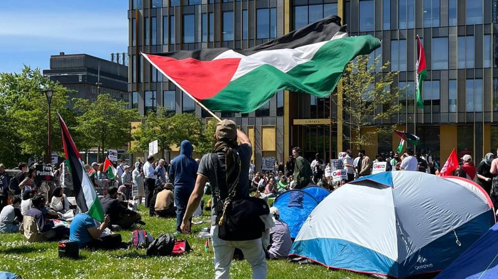 Birmingham protest students feared for university futures - BBC News