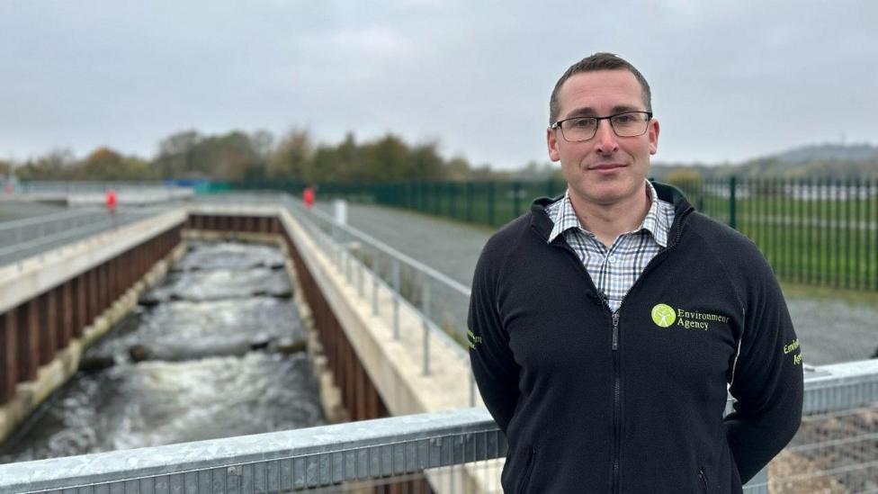 Colwick: How England's largest 'fish motorway' actually works - BBC News
