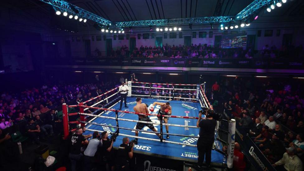 Boxing's small halls crisis: Why the sport's lifeblood is struggling ...