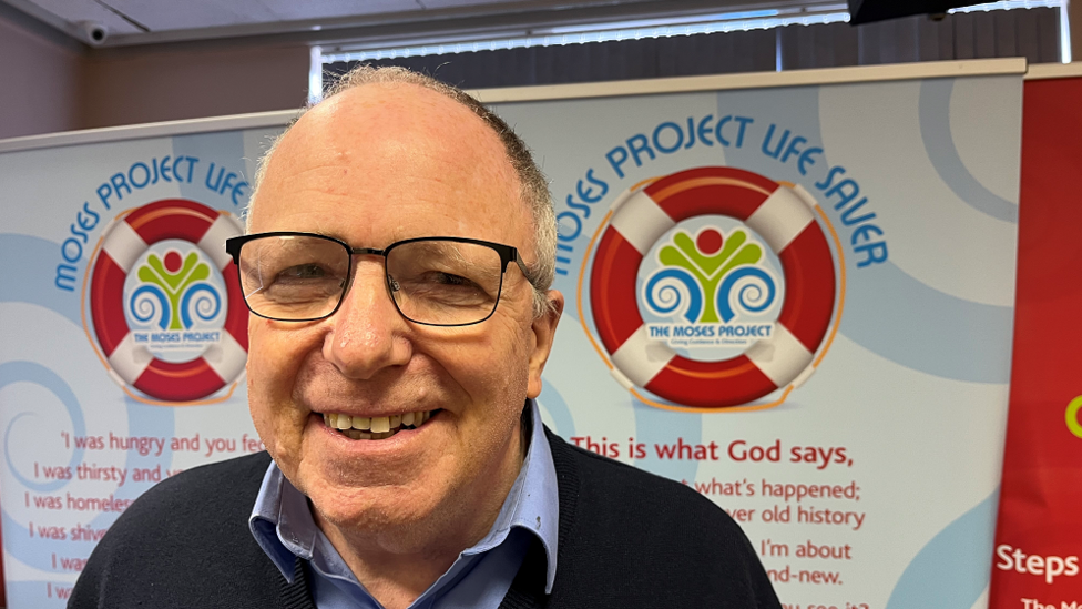 Stockton councillor starts petition against market stall fee - BBC News